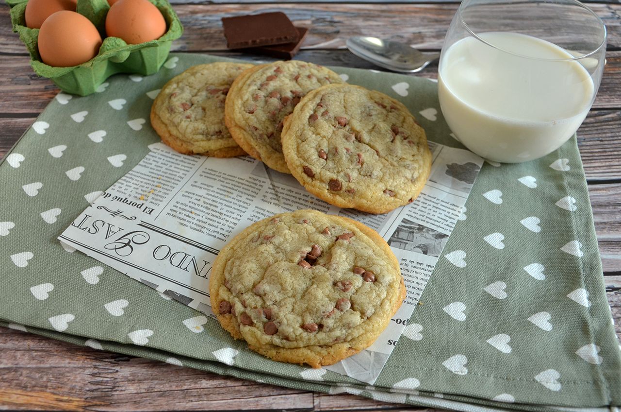 Ricetta Crumbl cookies - La Ricetta della Cucina Imperfetta